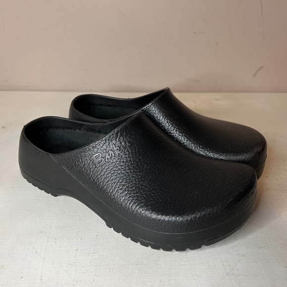 Birkenstock | Shoes | Birkenstock Profi Birki Black Closed Toe Work ...